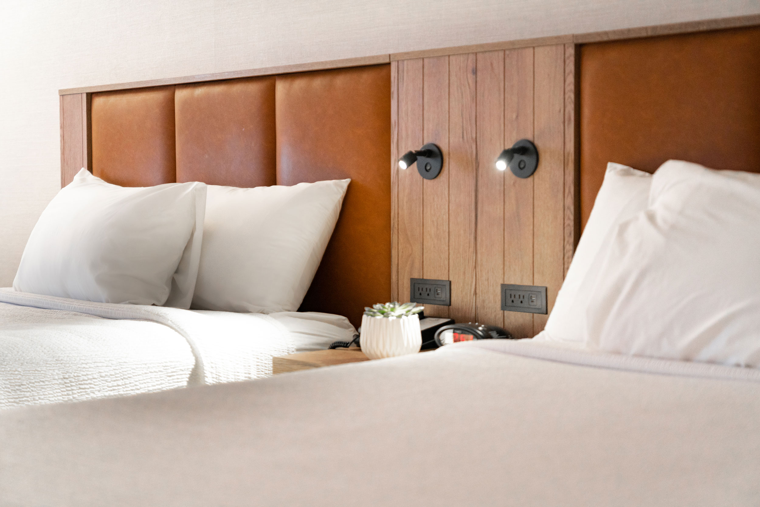 Guestrooms - Valhalla Hotel & Conference Centre